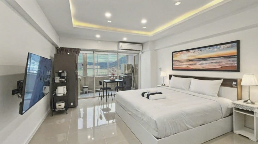 Heritage - Modern Studio Shared Pool, City Centre - Patong Beach