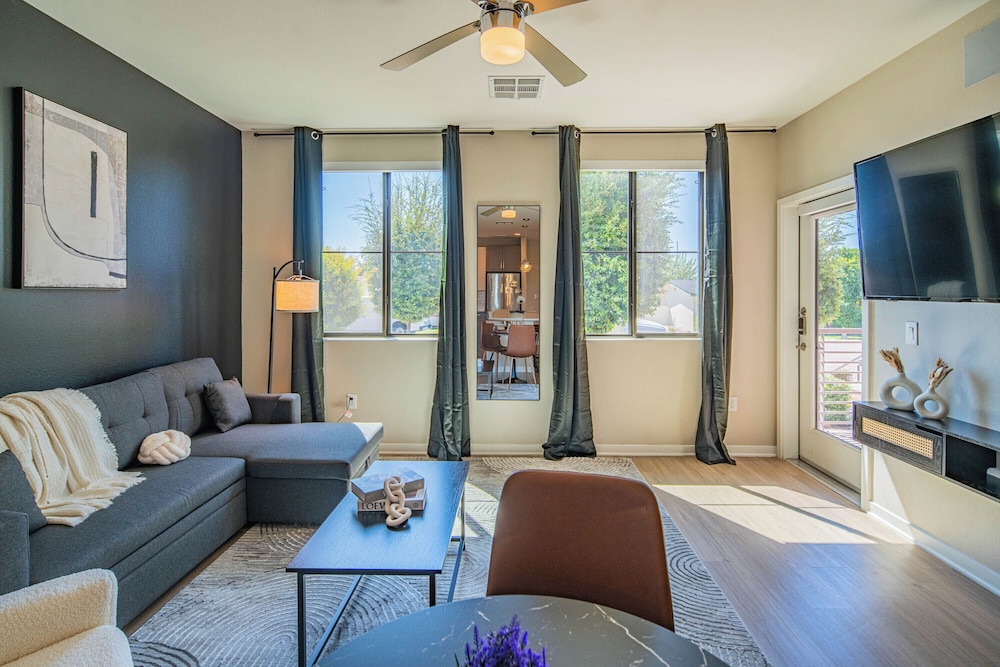 Rove Living/kl - Alta North Central - Phoenix