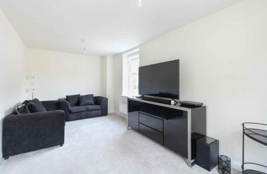 House-sleeps 8 -Parking-garden - 웰링버러