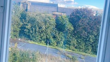 Dormitório compartilhado, 1 quarto, para fumantes, sacada | Vista da propriedade