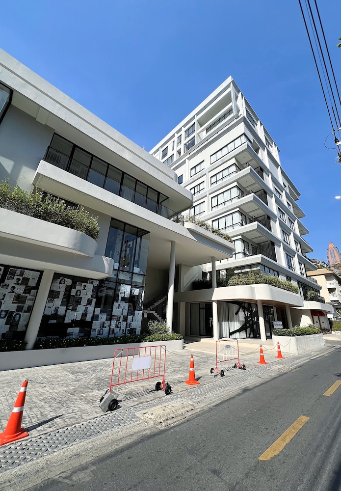 Sathorn 111 - Bangkok