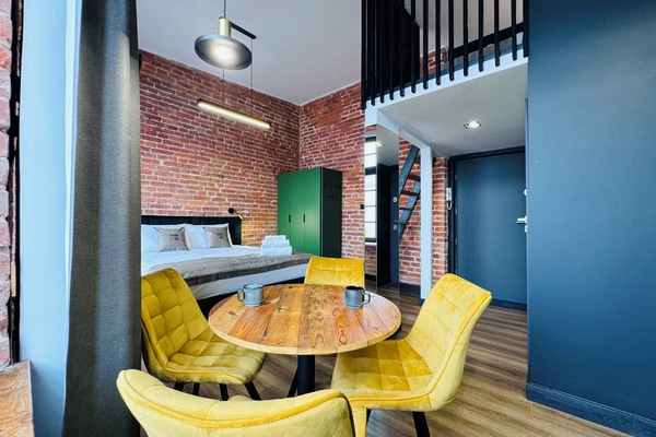 Loft Familiar | Sala de estar | Smart TV de 32 polegadas com canais por cabo