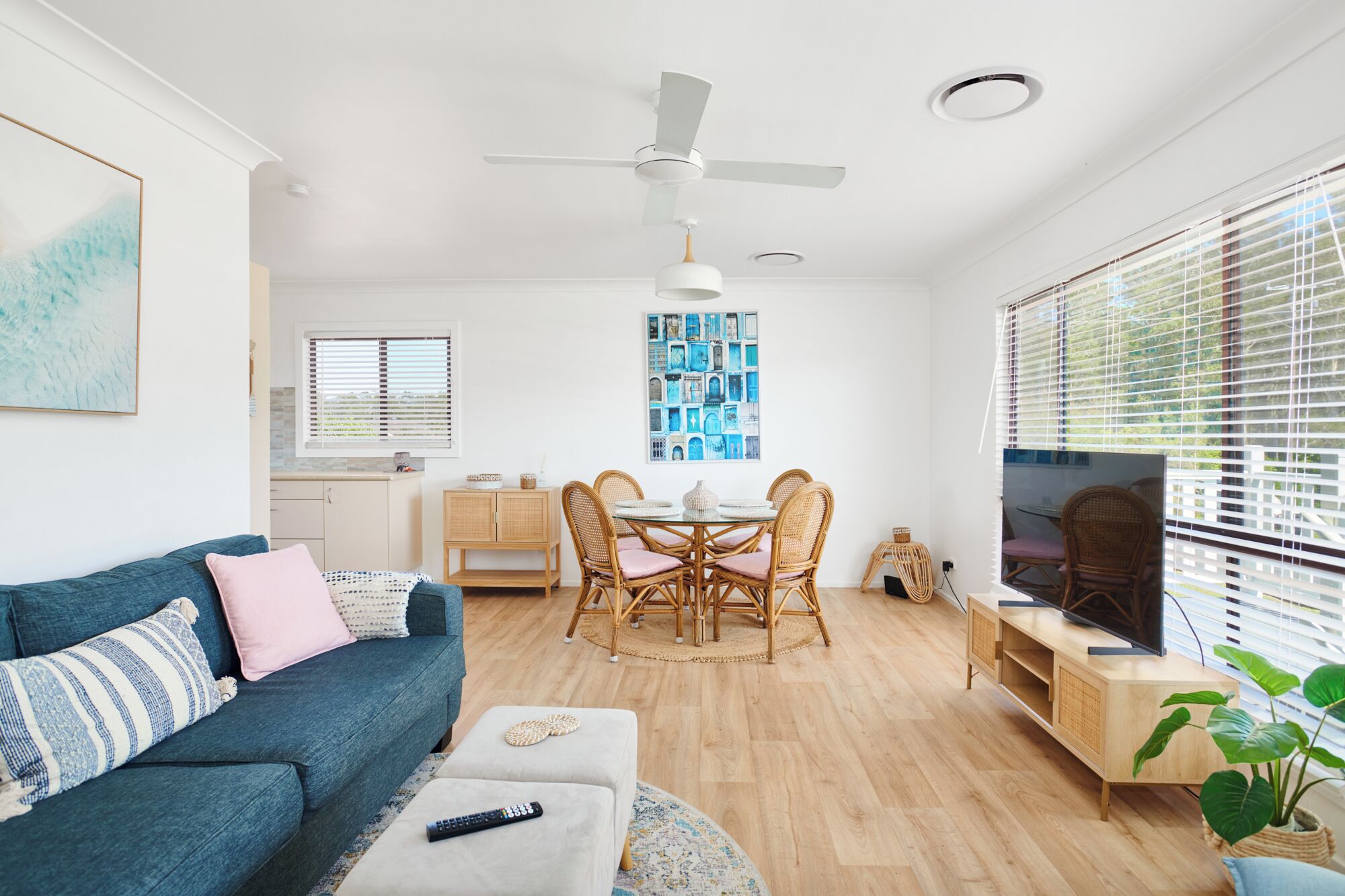 Hogan Street Retreat Relax And Enjoy The Outside Entertainers Delight - Harrington