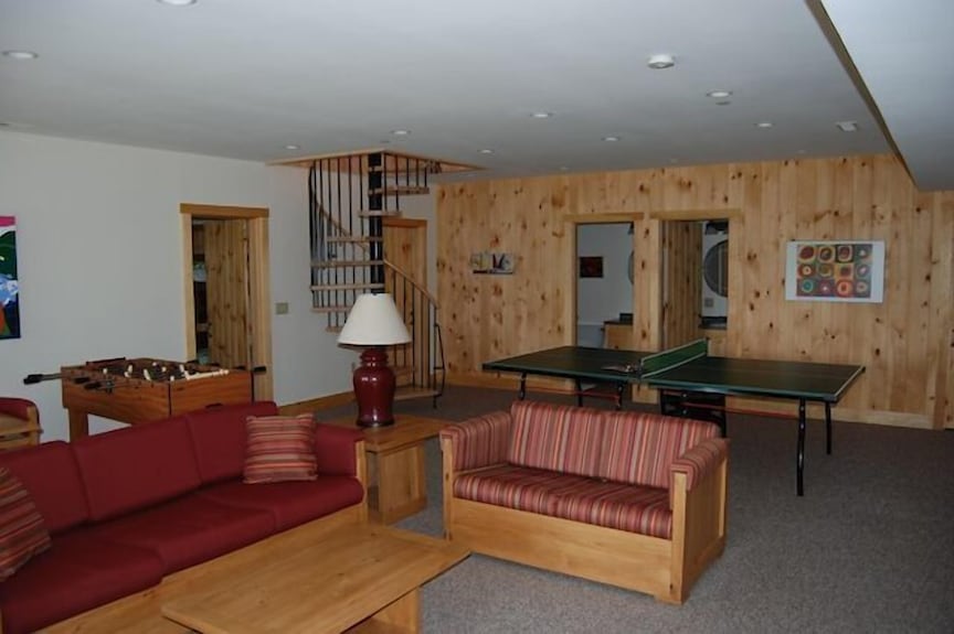 Come Stay At Our Four Season Resort! - New Hampshire