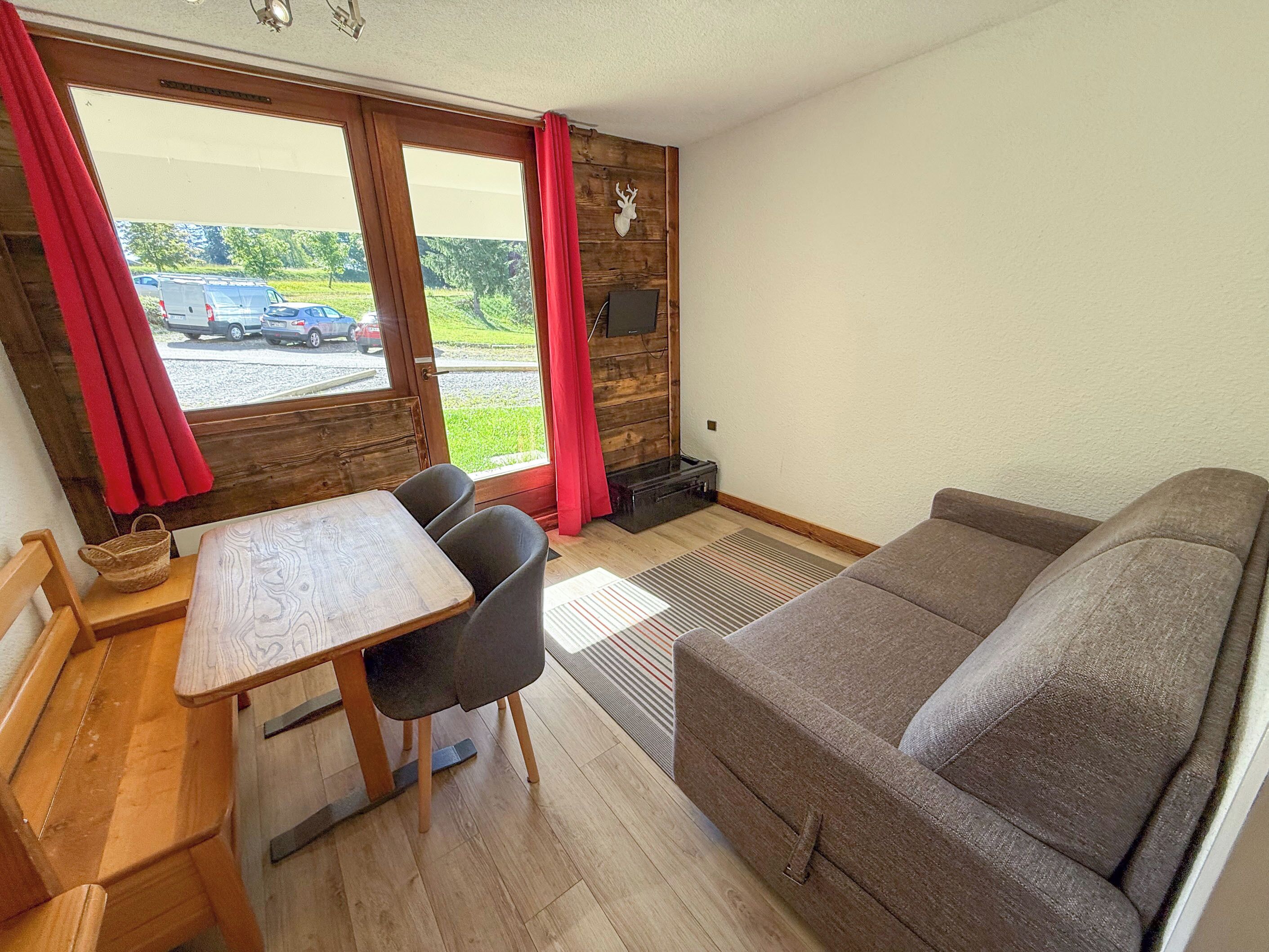 Cozy Studio In Praz-de-lys  Mont Blanc View And Private Pool - Les Gets