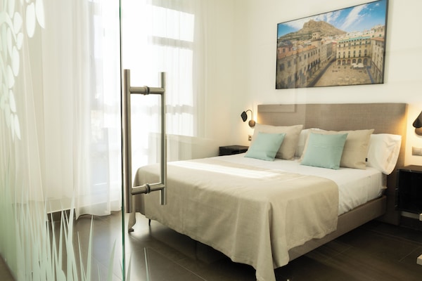 Quartos insonorizados, Wi-fi grátis