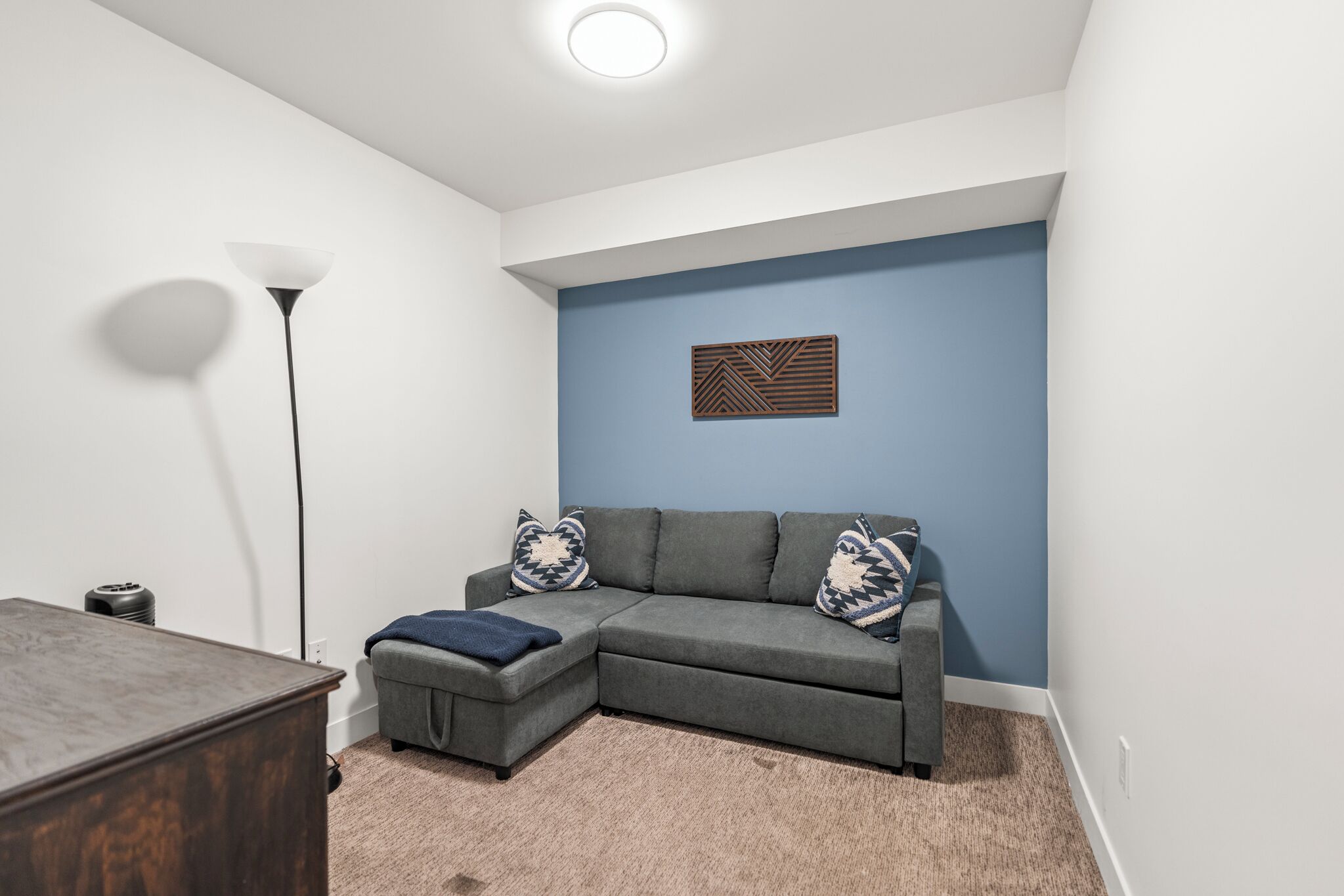 Rustic 4 Season Condo 2km To Ski Resort - Revelstoke