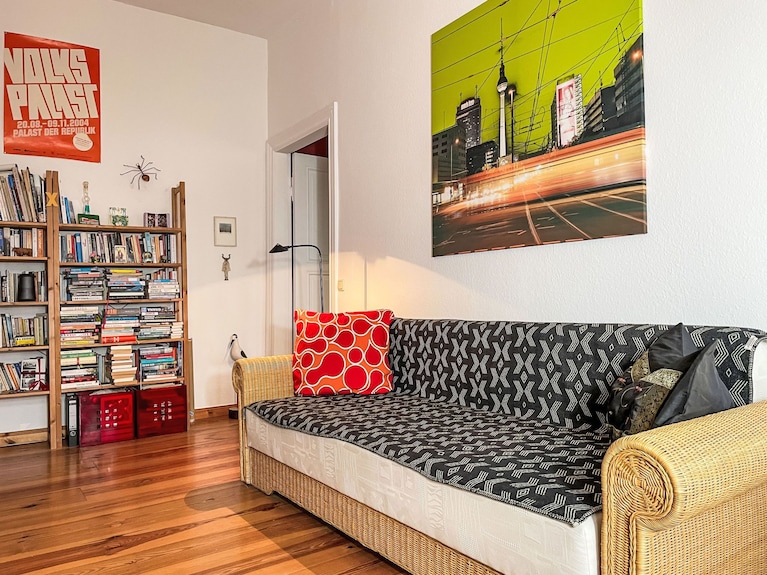 Regenbogen By Interhome - Berlin