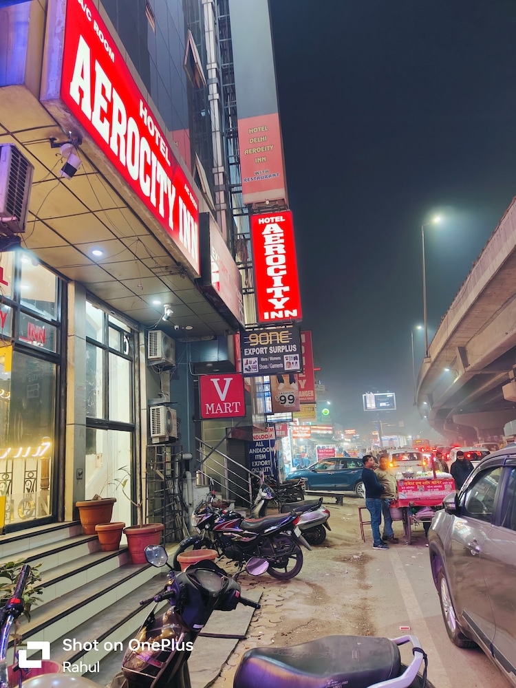 Hotel Delhi Aerocity Inn - Neu Delhi