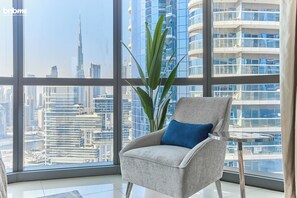 Apartamento superluxo, 3 quartos, vista para a cidade | 3 quartos, roupas de cama premium, cofres nos quartos, escrivaninha