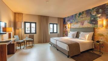 Minibar, cofre no quarto