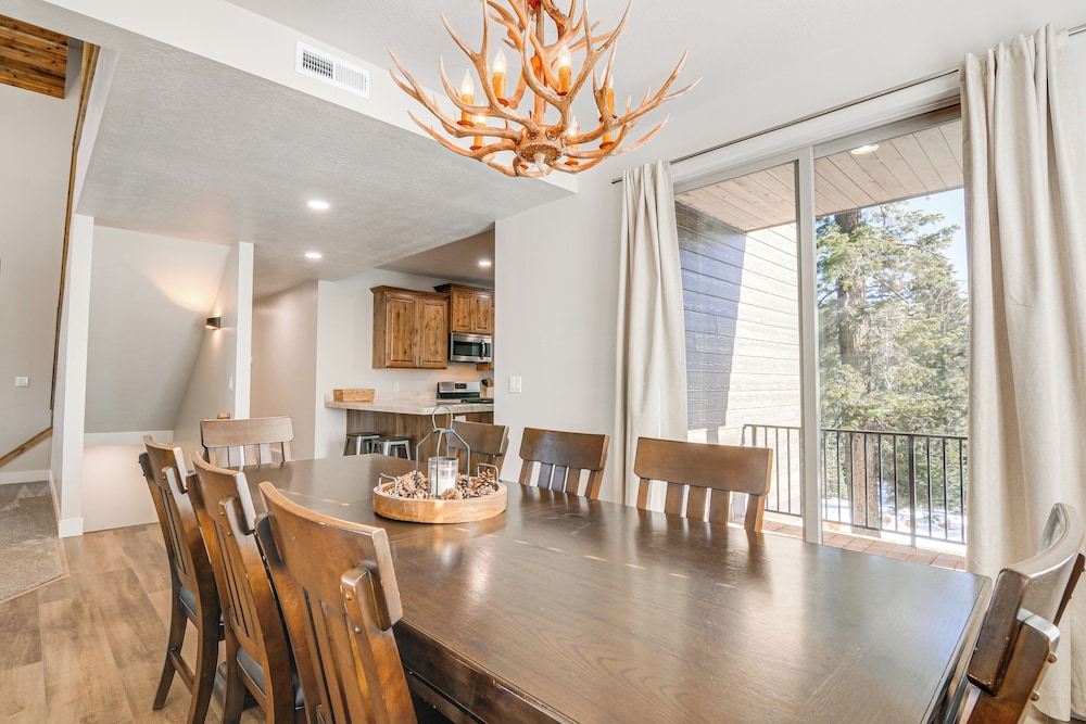 Near Lakes & Trails: Cabin In Duck Creek Village! - Utah