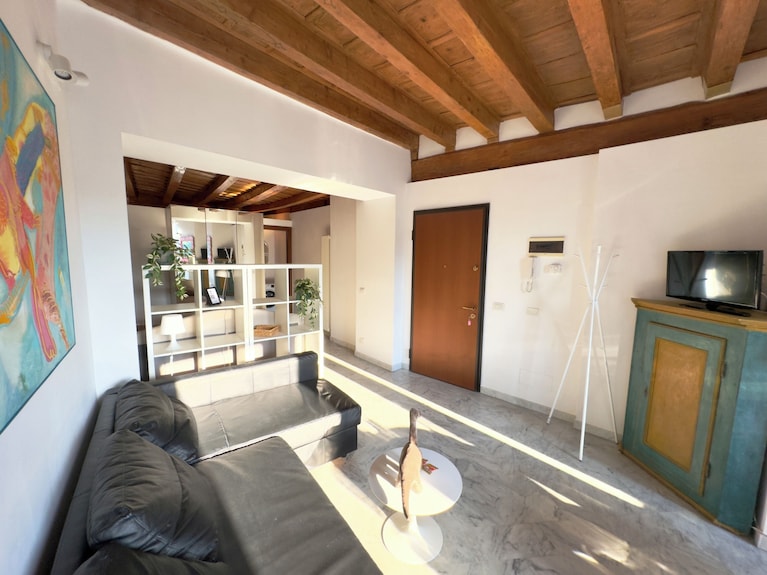 House On The Roman Walls - Upper Town - Bérgamo