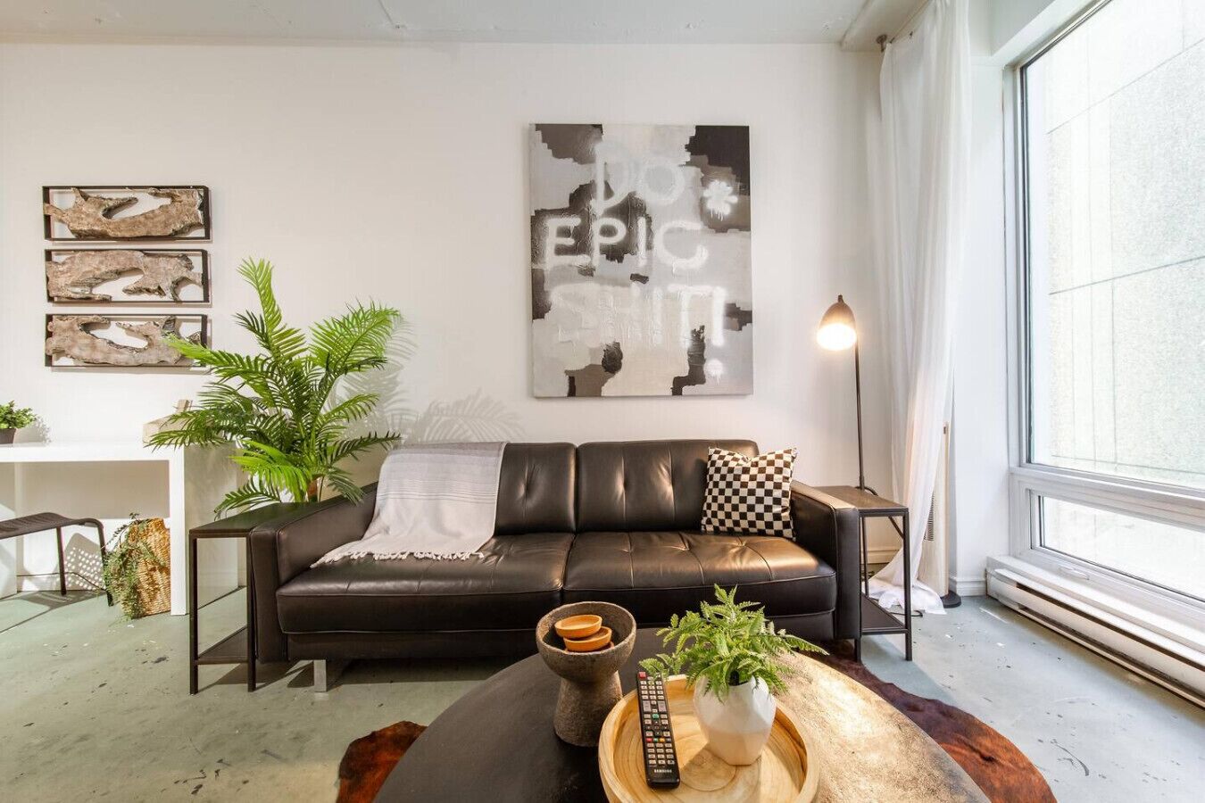 Chic & Cozy Loft | Rogers Place | Lrt | Jasper Ave - Edmonton