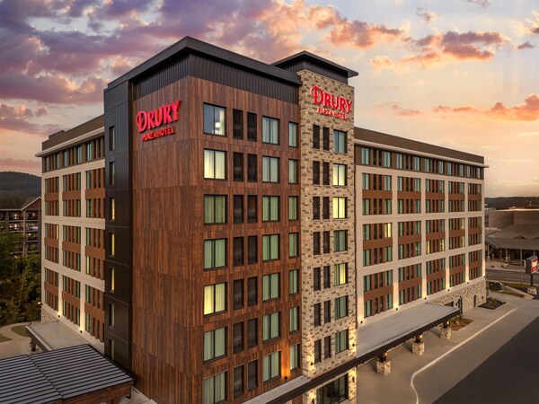 Drury Plaza Hotel Pigeon Forge - Pigeon Forge, TN
