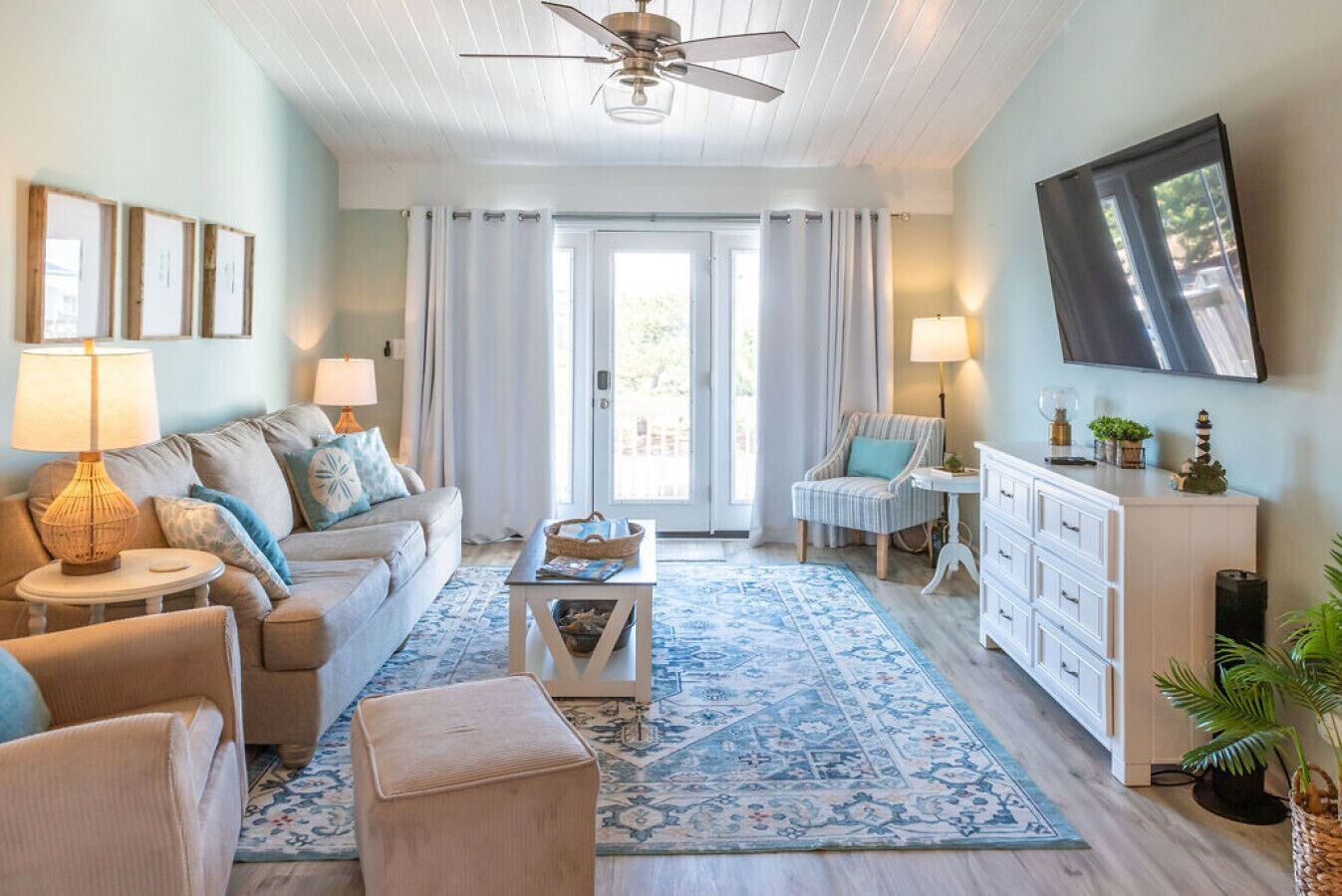 Two Bedroom Townhome Steps From The Beach! - Atlantic Beach, NC