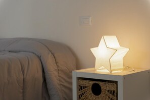 Casa | 4 quartos, com mobília individualizada 