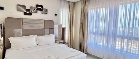 Apartamento Executivo, 3 quartos, não fumadores | Lençóis de algodão egípcio, roupa de alta qualidade