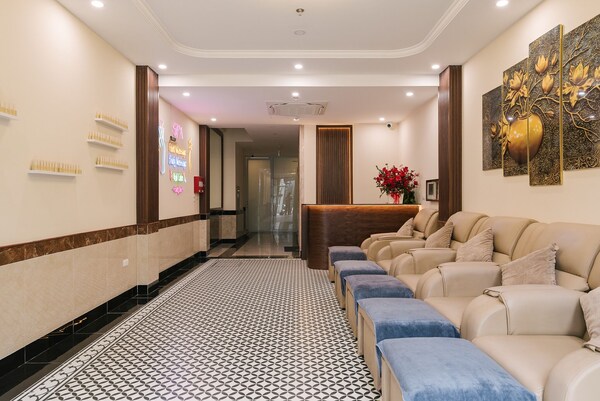 Railway Apartment - Hanoi
