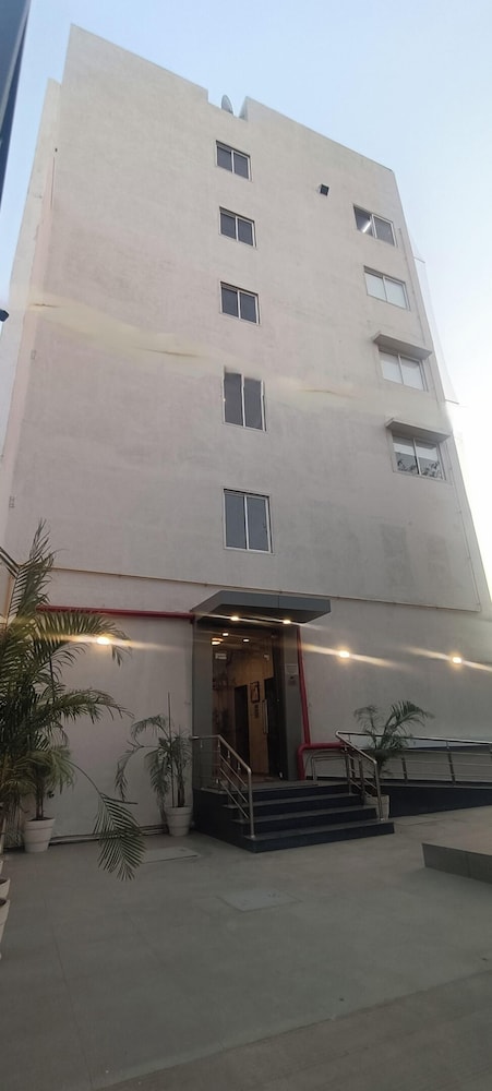 Iris Beacon Hotel, Rajkot - Rajkot