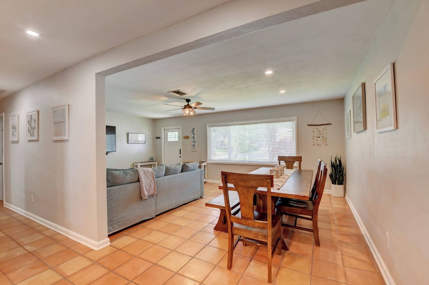 Coastal Cottage Private Oasis W/ Hot Tub & Less Than 5 Minutes To Beach! - Boynton Beach, FL