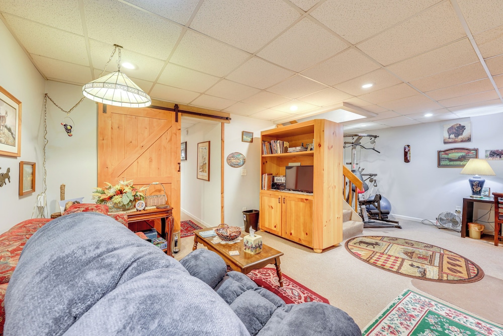 Georgia Home W/ 2 Fire Pits & Creek Access! - Young Harris, GA