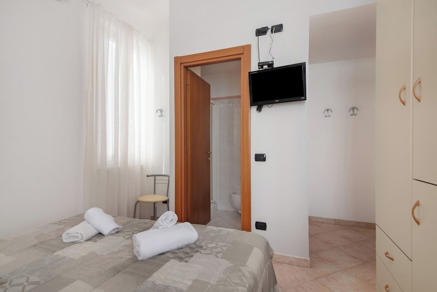 Chambre "Camelia" Avec Wi-fi Et Climatisation - Levanto