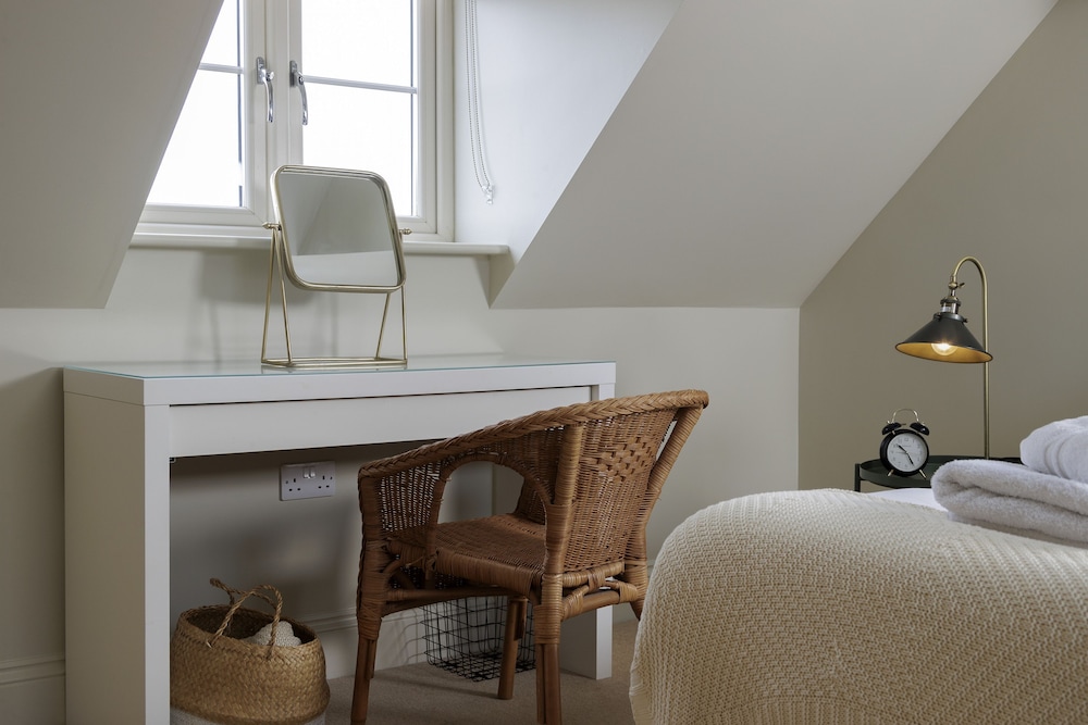 Longborough House - a beautiful house sleeping 10 guests - Longborough ...