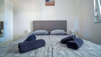 Apartamento Clássico, vista para o jardim | Berços/camas para crianças grátis, Wi-fi grátis