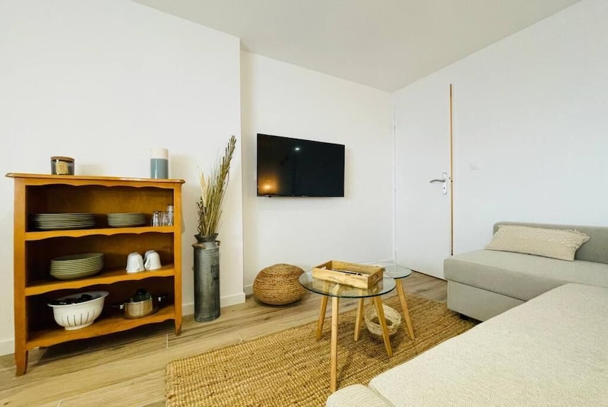 Le Chenonceau Charm And Softness From Tours - Tours