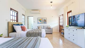 Quarto família | Camas extras/dobráveis (sobretaxa), Wi-Fi de cortesia, roupa de cama