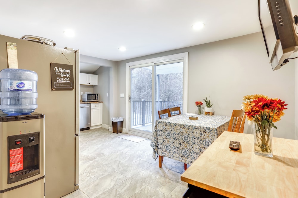 2 Mi To Gillette Stadium: Foxborough Retreat! - Foxborough, MA