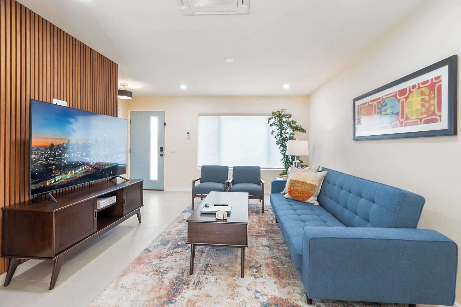 Urban Oasis - Just Remodeled, Covered Parking - Mira Mesa - San Diego