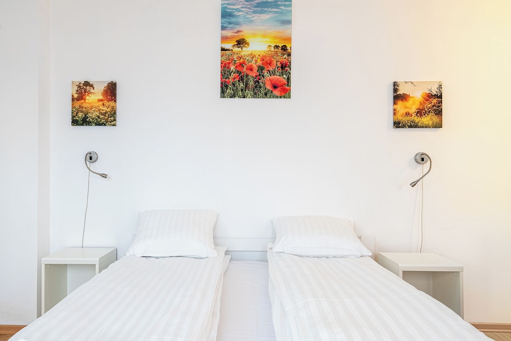 Rentplanet - Studio Aleje Jerozolimskie - Warsaw