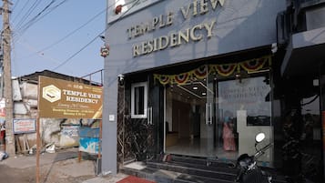 Fachada da propriedade