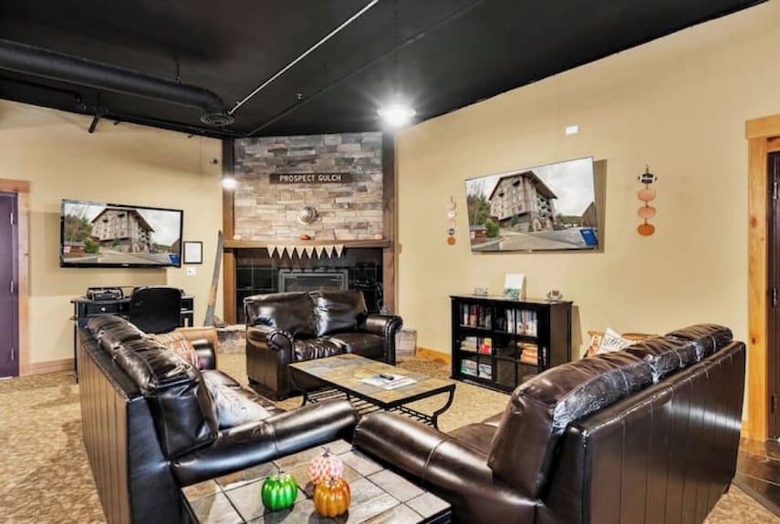 Alpine Village Suite W/ Garage And Sauna\n\n - Kellogg, ID