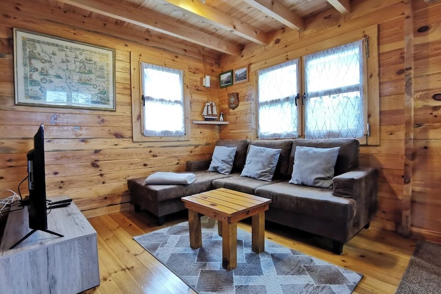Cosy Chalet With Sea View And Beaches 150 Metres Away - Plouarzel