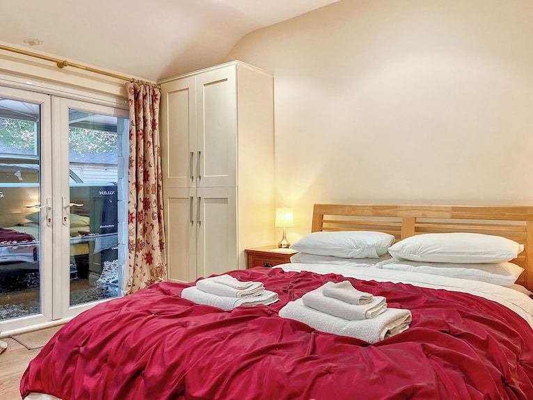 1 Bedroom Accommodation In Painswick - Stroud