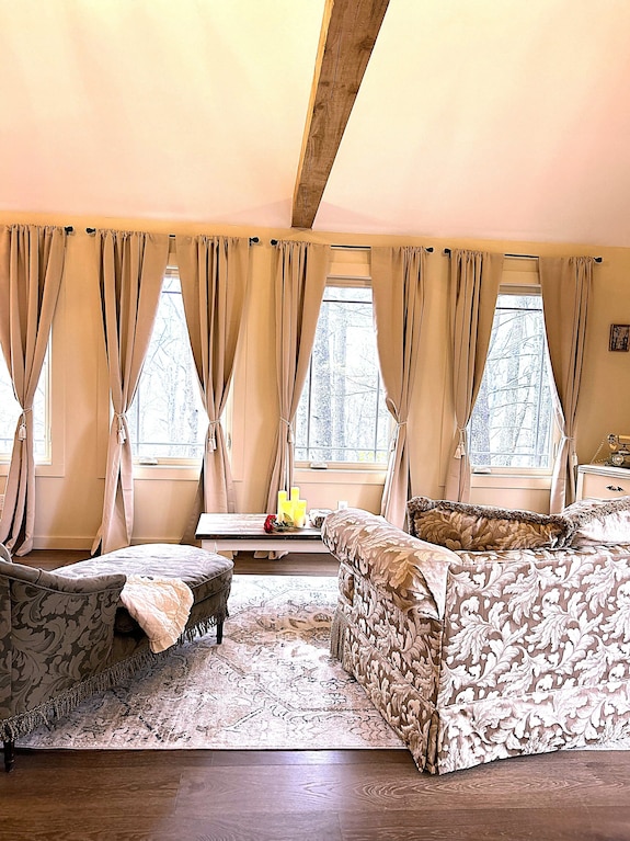 The French Cottage For A Romantic Getaway - Table Rock State Park, Pickens