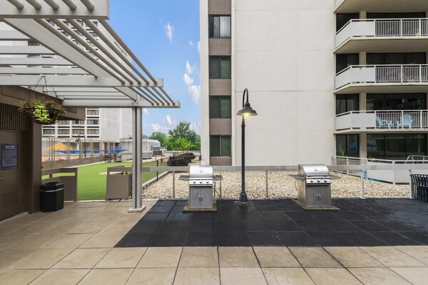 Dc Airport Metroline Apartments - Georgetown University, Washington