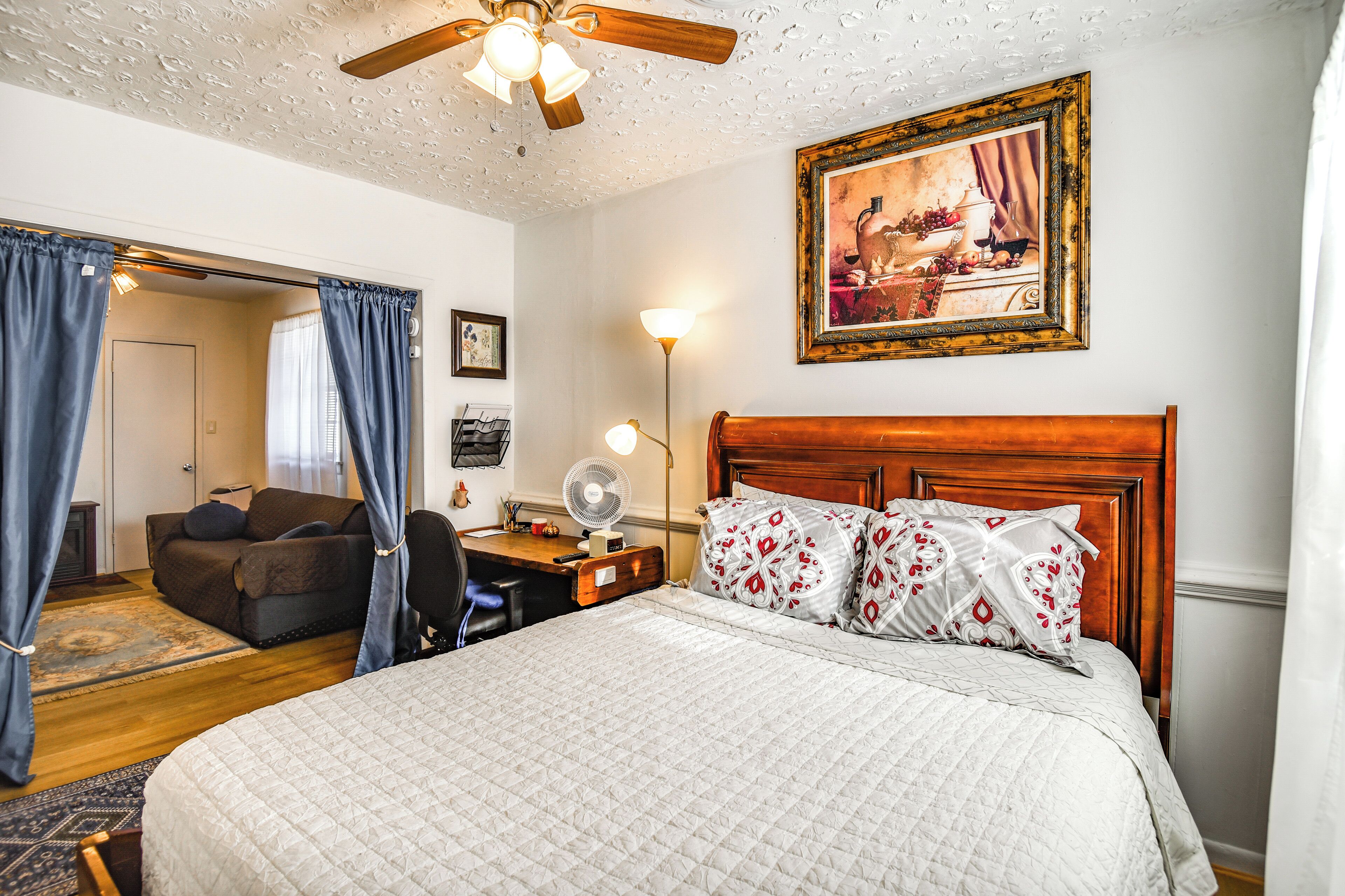 1 Mi To Dtwn: Remote Work-friendly Apt In Hampton! - Hampton, VA