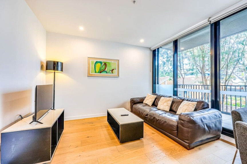 Stayau Convenient Apartment With Patio In Box Hill - 白馬市