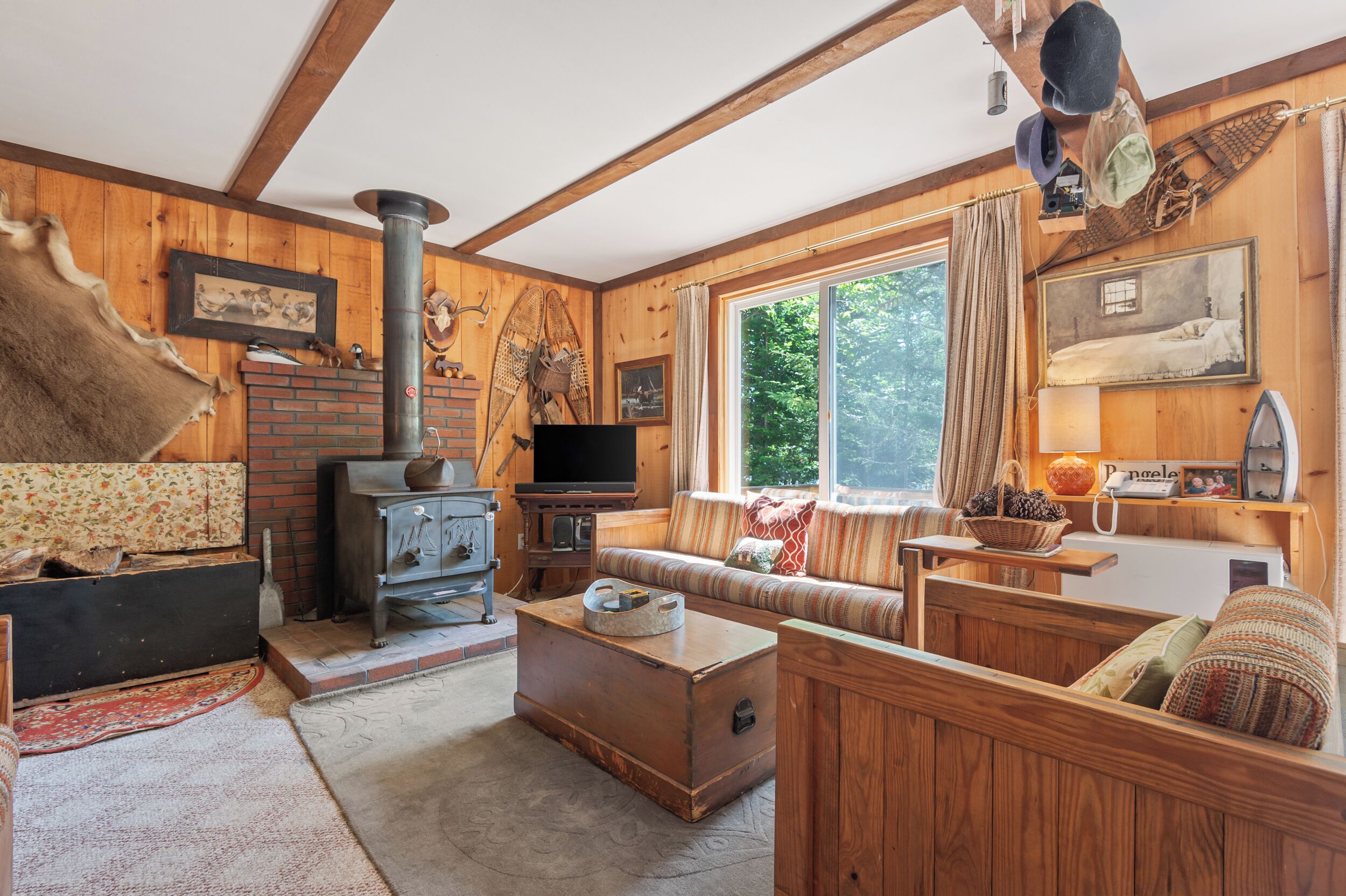 The Kennel Club - Pet Friendly, Beaver Mountain Lake - Rangeley, ME