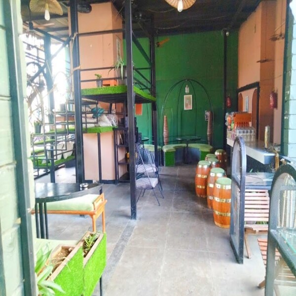 The Clock Tower Rooms & Cafe - Rishikesh