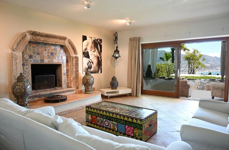 Villa In Taormina With 8 Bedrooms Sleeps 16 - 陶爾米納