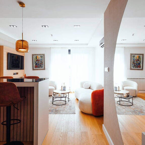 Belgrade Rooftop Experience, Modern Luxury & Views - Belgrado