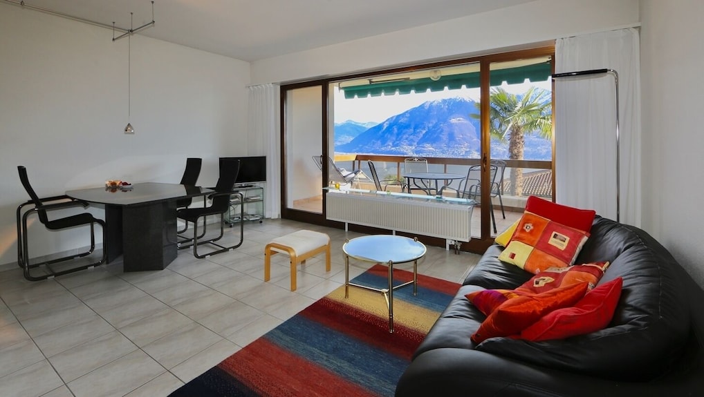 Corner Apartment On The 1st Floor For 1-3 Persons. - Locarno