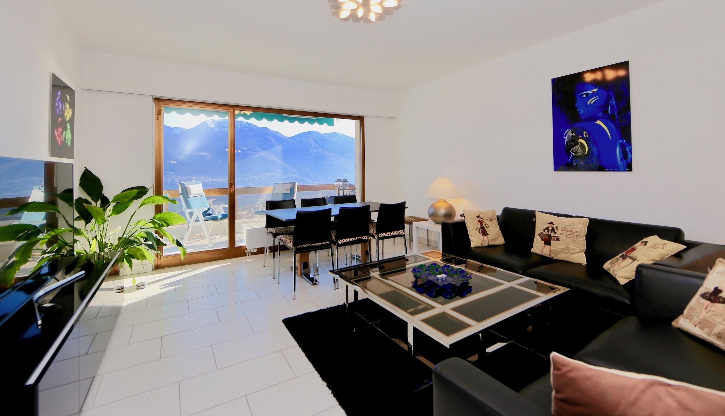 Corner Apartment On The 3rd Floor For 1-5 Persons. - Verzasca