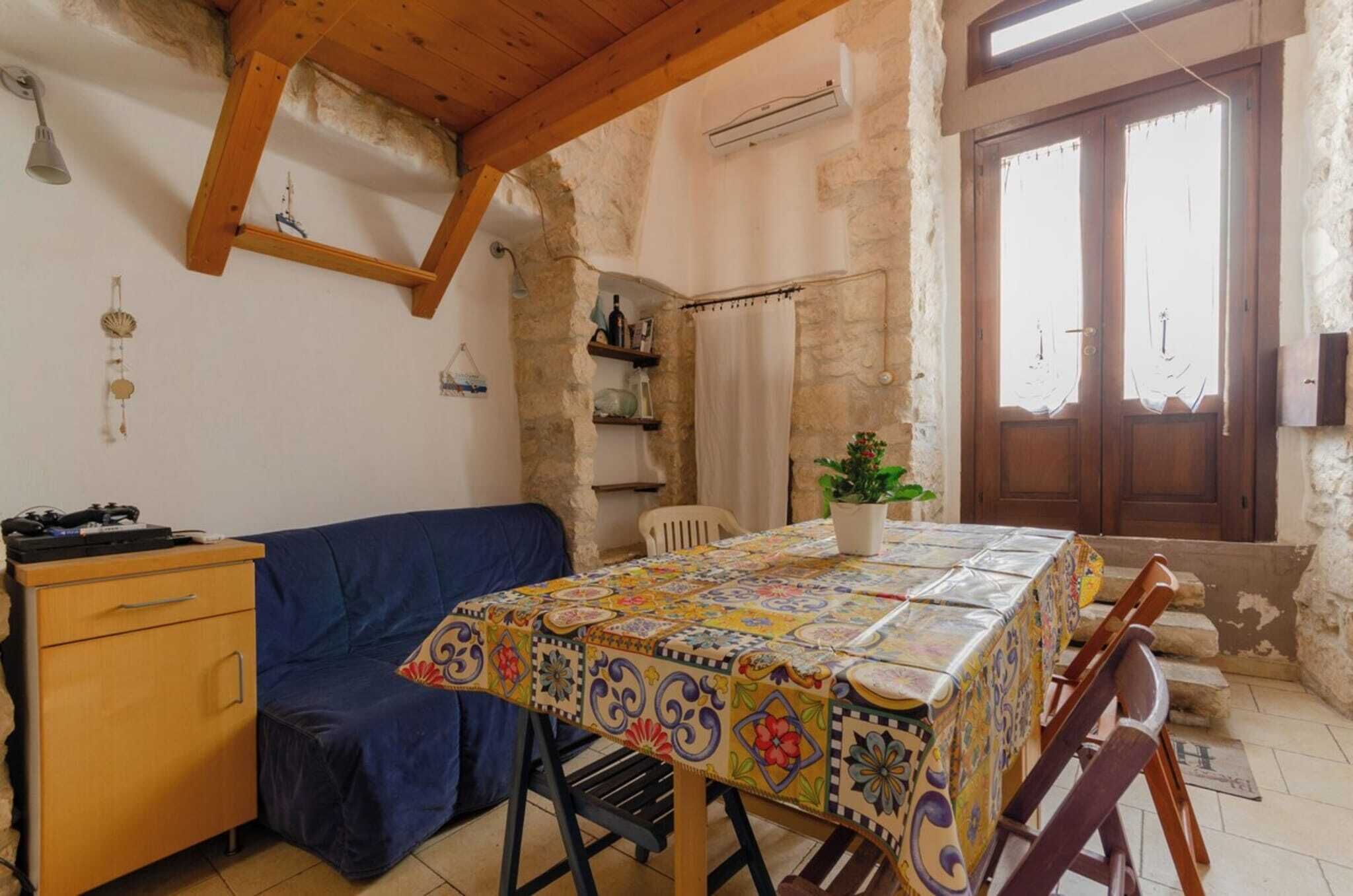 Little House In The Junno - Mattinata