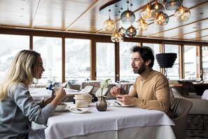 Pequeno-almoço continental diário incluído 